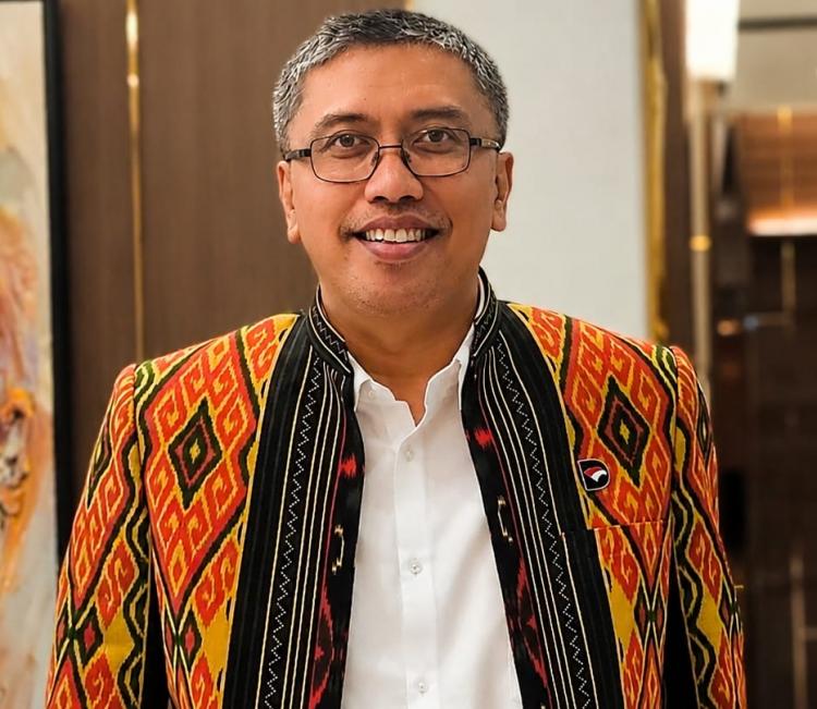 Taufan Rahmadi, dari Loper Koran menjadi SVP Danantara