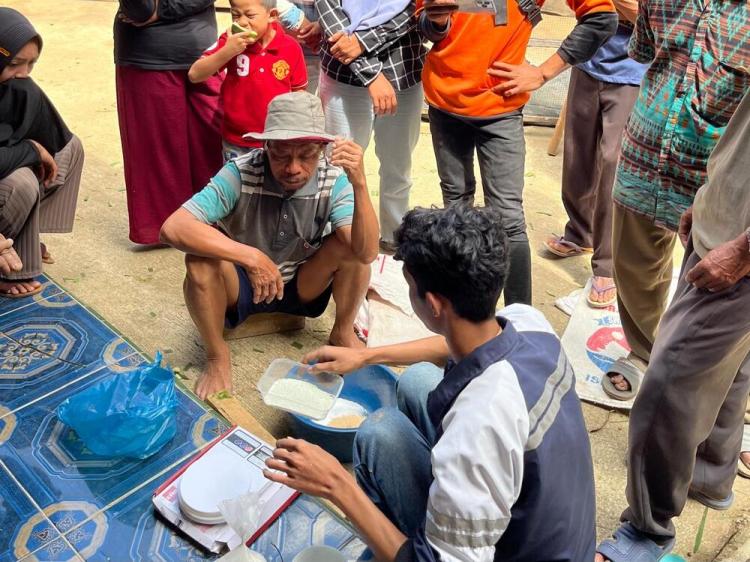 Ternak Sehat, Peternak Untung: Manfaat Mineral Blok untuk Sapi atau Kambing