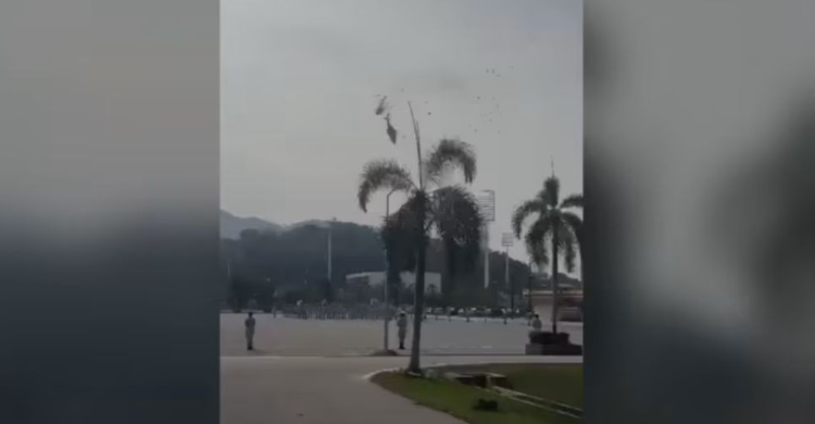 10 Personel Militer Malaysia Tewas Dalam Musibah Tabrakan Helikopter Di ...