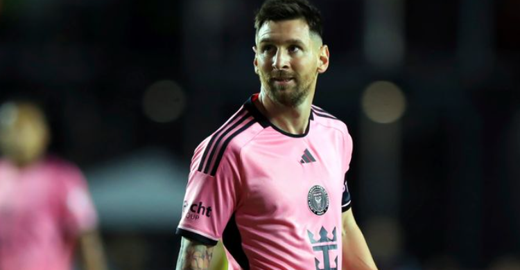 Akhirnya, Lionel Messi Balik Ke Markas Camp Nou