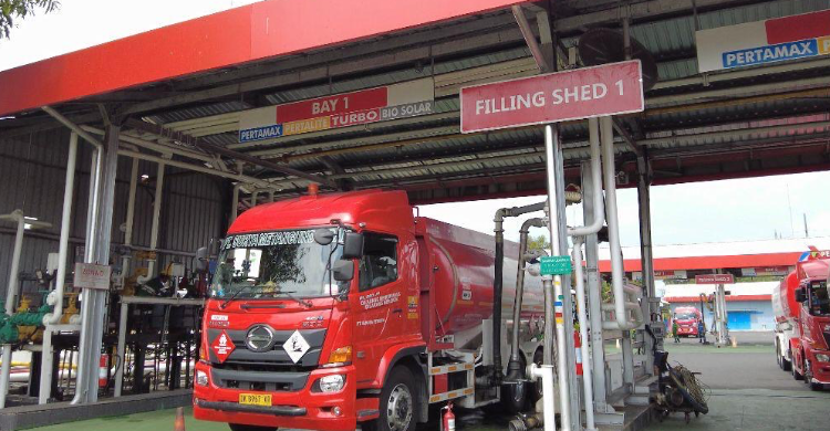 Amankan Pasokan BBM, Pertamina Tambah 86 Mobil Tangki Ke Jember