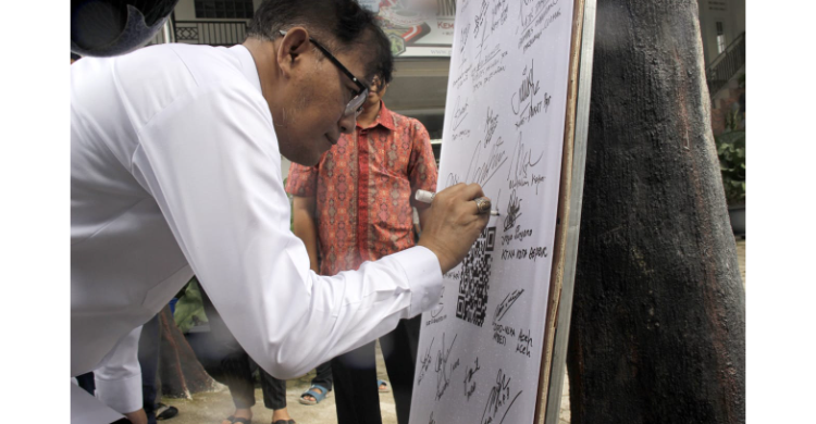 Badan Percepatan Pengentasan Kemiskinan Resmikan Rumah Produksi Gizi