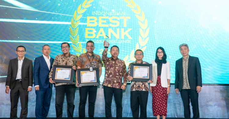 Bank DKI Sabet Penghargaan Pada Ajang Indonesia Banking Service ...