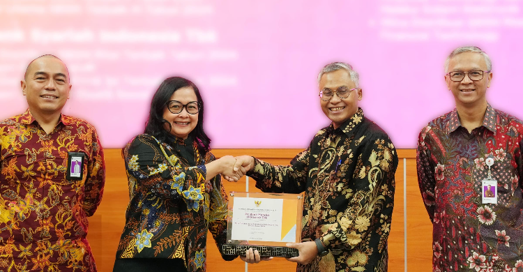 Bank Mandiri Raih Penghargaan Mitra Distribusi Terbaik SBSN 2024 Kemenkeu