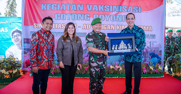 Bareng Tni Kimia Farma Lab Dan Klinik Beri Layanan Medis Sampai Vaksin