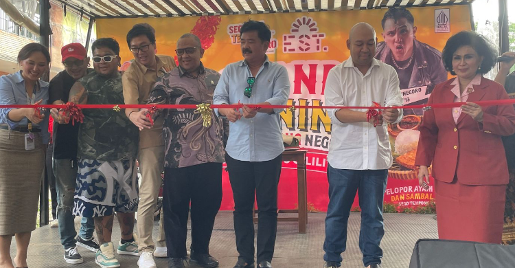 Buka Cabang Ke-3 Di Jaktim, Sego Tempong Negoro Sajikan Masakan Khas ...