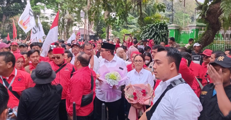 Arus Bawah Ingin Rena-Teddy Pimpin Kota Bogor