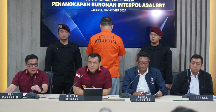Canggih! Begini Cara Imigrasi Sikat Buron Interpol Rp 220 T Asal China ...
