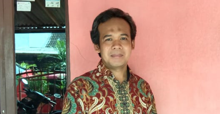 Catatan Dr. Muhtadi Pendidikan Peduli Lingkungan