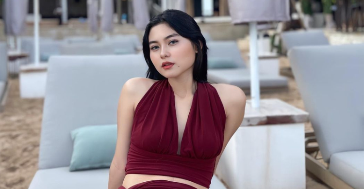 Cesen Eks JKT48, Lahirkan Anak Marshel