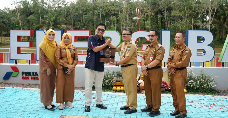 CSR PGN Kembangkan Danau Kemiri, Pendapatan Petani Karet Naik 33 Persen