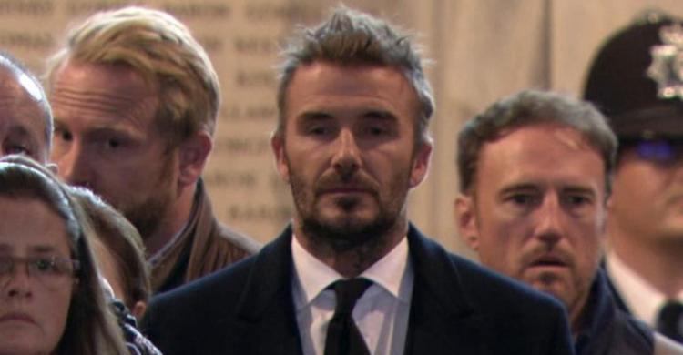 Beckham Rela Antre 12 Jam, Demi Penghormatan Terakhir Untuk Ratu ...