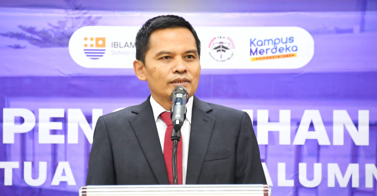Dikukuhkan Jadi Ketua Alumni STIH IBLAM Maruf Cahyono: Perjuangkan ...