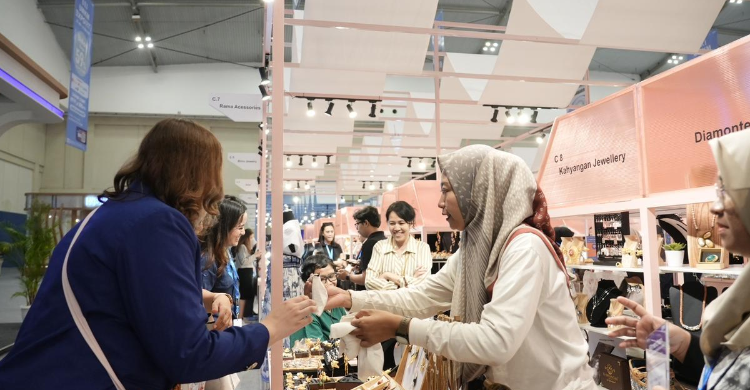 Dorong Ekonomi Berkelanjutan, BRI Terapkan Strategi Pengelolaan Segmen Nasabah