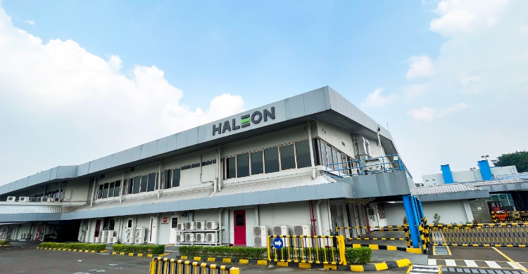 Dorong Pengurangan Sampah Plastik, Haleon Gunakan Botol Berbahan Ramah