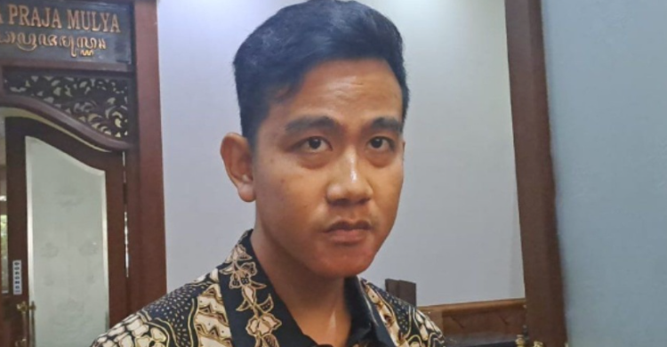 DPN Beta Gibran Buka Suara Soal Billboard Do Kyungsoo Di Subang