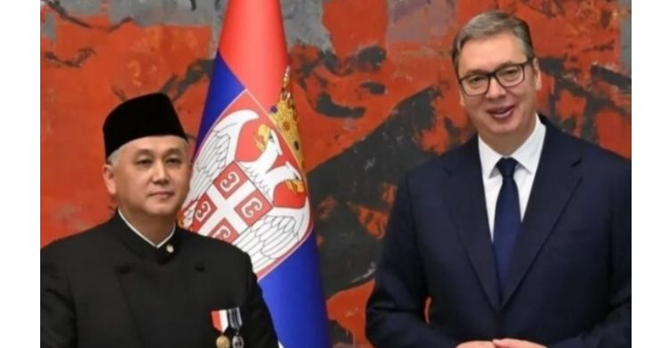 Dubes Andreano Erwin Serahkan Surat Kepercayaan Kepada Presiden ...