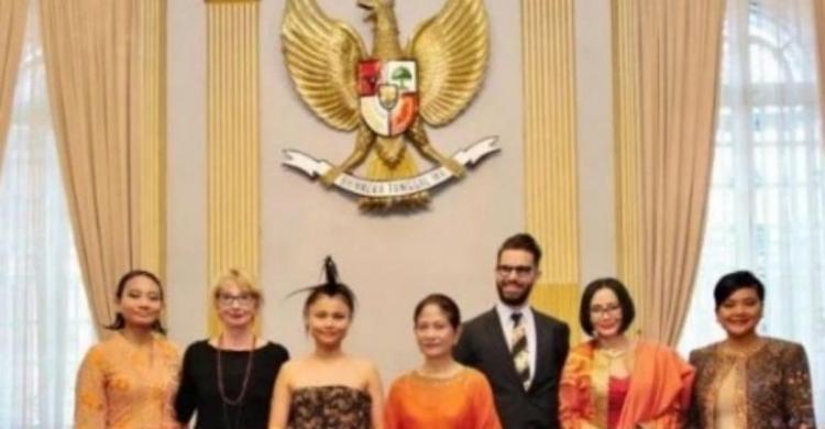Dubes Esti Andayani, Dorong Penguatan Kolaborasi Pendidikan Dunia Fashion