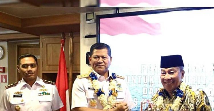 Dubes Indonesia Untuk Filipina Agus Widjojo Sambut Kedatangan KRI Bima Suci Di
