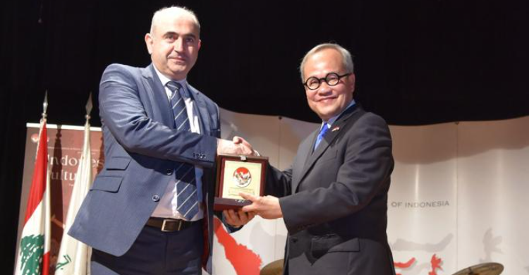 Dubes RI Hajriyanto Thohari Promosi Budaya Di Lebanese University