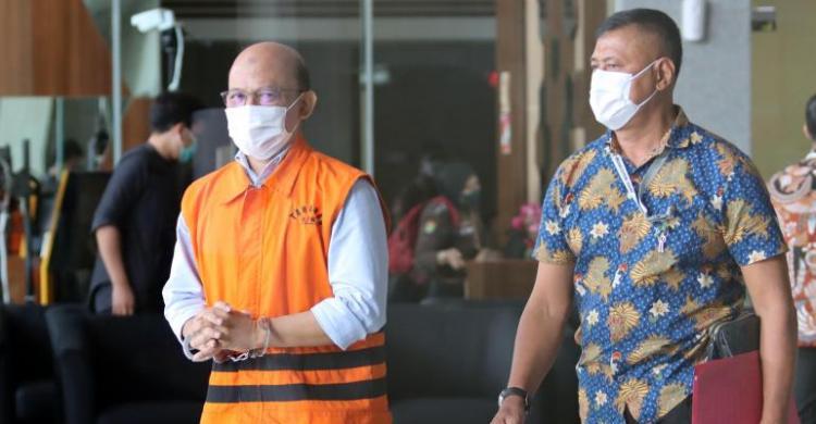 Duit Eks Pejabat Pajak Wawan Ridwan Juga Mengalir Ke Mantan Pramugari ...
