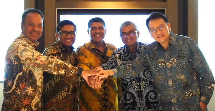 Dukung Energi Bersih, PLN Nusantara Power Kembangkan PLTS di Subang ...