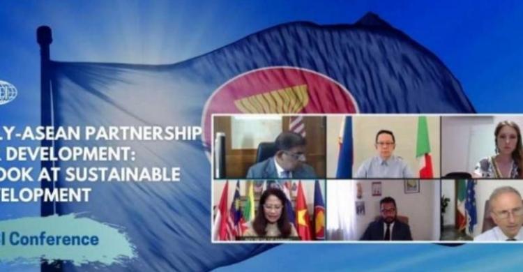 Duta Besar Indonesia Untuk Italia Esti Andayani Perkuat Kerja Sama ...
