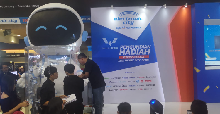Electronic City Bagikan Hadiah Ratusan Juta Spectacular Surprise di Ritel SCBD