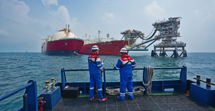 FSRU Lampung Terima Kargo LNG Untuk Dukung Pasokan Listrik