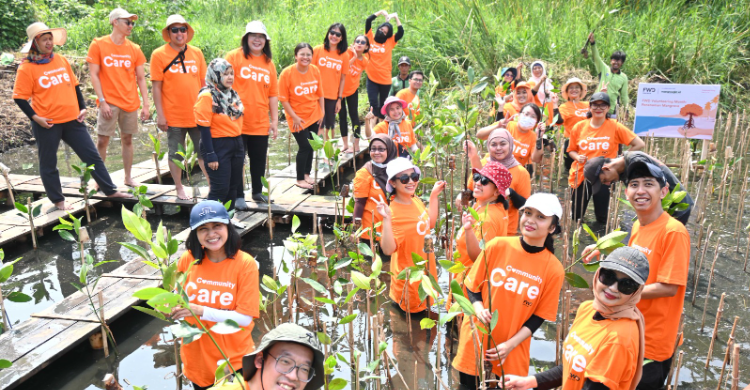 FWD Insurance Hadirkan Program Volunteering Month