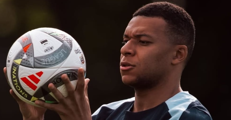 Gacor, Kylian Mbappe Raih Trofi Sepatu Emas Eropa