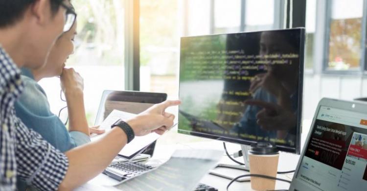 Gandeng Course Net Pijar Mahir Cetak Talenta Digital Indonesia
