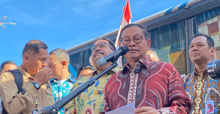 Gubernur Pram Terbitkan Pergub, ASN DKI Wajib Naik Transportasi Umum Setiap Rabu