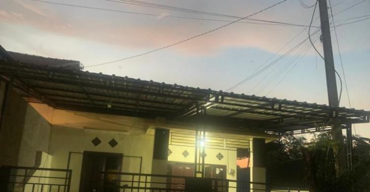 Halo PLN, Warga Ngeluh Soal Tiang Listrik Nih