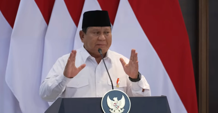 Heran Ijazah Jokowi Diributkan, Prabowo: Nanti Ijazah Saya Ditanya-tanya
