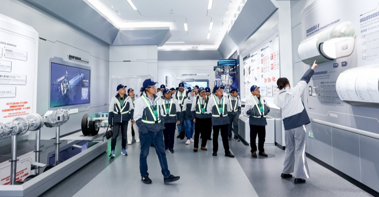 Hexindo Tawarkan Solusi Pembiayaan Dan Teknologi Terbaik Di Unit Foton