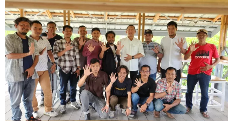 Hidupkan Falsafah Terlupakan, Jon Pasaribu Tanamkan Nilai-nilai Poda Na ...