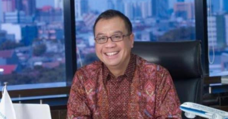Holding Angkasa Pura Resmi Dibentuk, Faik Fahmi Ditunjuk Jadi Dirutnya
