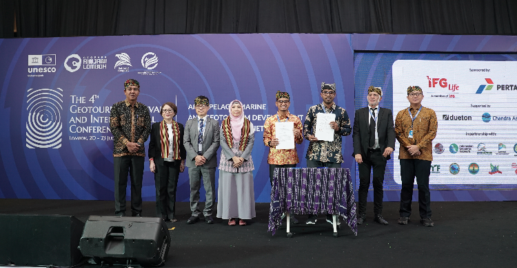 IFG Life Jadi Official Partner GeoFest Di Geopark Rinjani