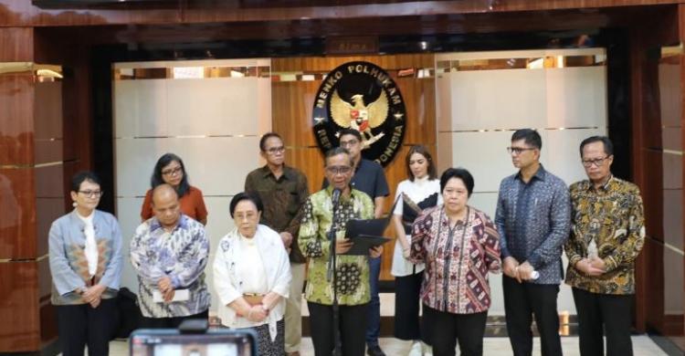 Mahfud Bentuk Tim Percepatan Reformasi Hukum