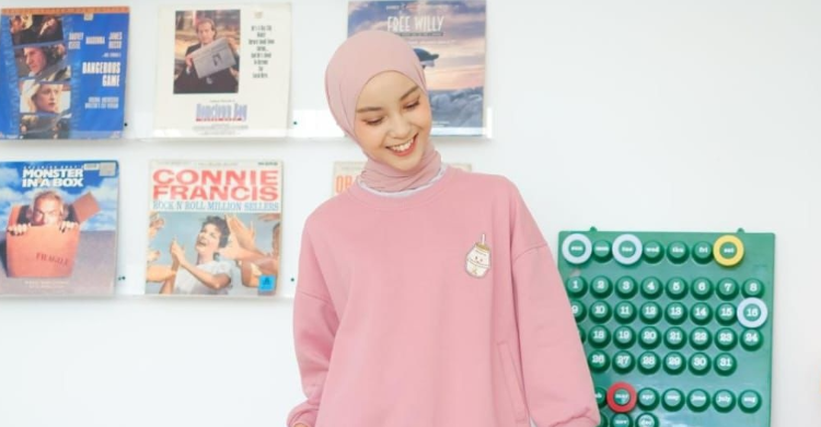 CEO Di Usia Muda: Kisah Kayla Nasywa Merintis Bisnis Hijab Noona