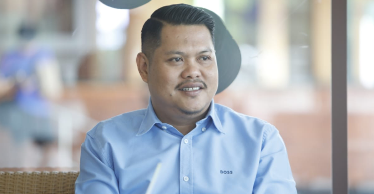 Logis 08: Prabowo Bangun Optimisme Rakyat Kebangkitan Industri Otomotif Nasional