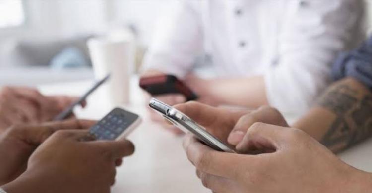 Jangan Seenaknya! Interaksi Di Dunia Digital Perlu Implementasi Nilai ...