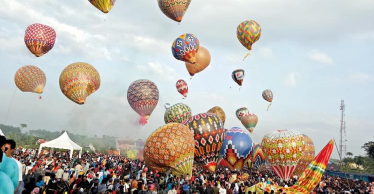 Jangan Sembarangan Main Balon Udara, Ini Aturannya