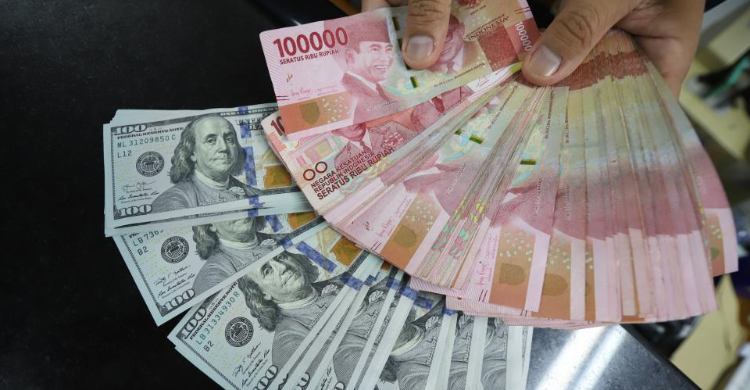 Jelang Akhir Pekan, Rupiah Melemah Ke Rp 16.264