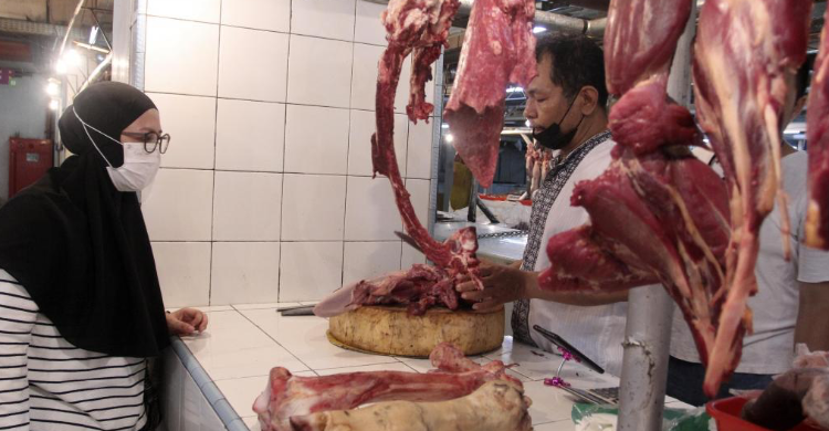 Jelang Lebaran, Harga Daging Meroket