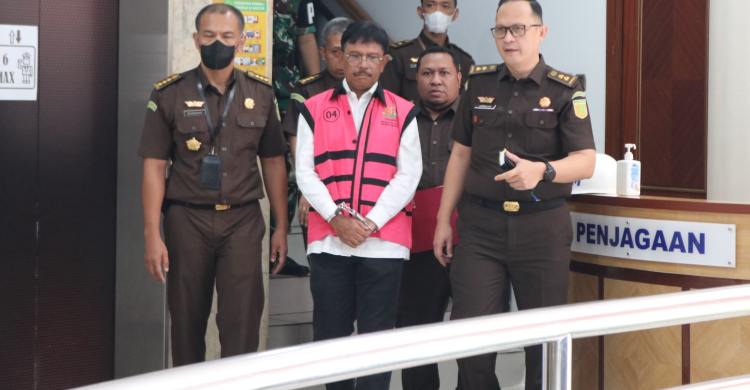 Johnny G Plate Tersangka, FMPRK Kasih Dua Jempol Buat Kejagung