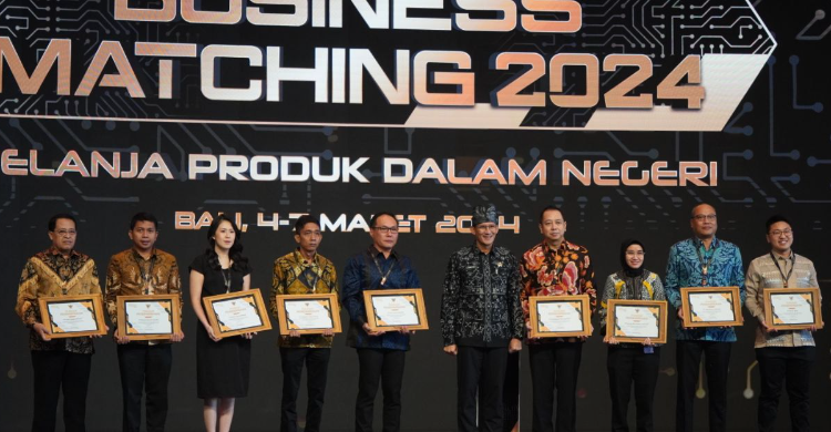 KALMED Manufaktur Indonesia Raih Penghargaan Industri Alat Kesehatan ...