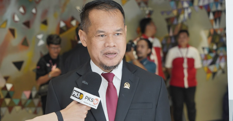 Kapal Tenggelam Di Selat Bali, Rofik: Pengawas Pelabuhan Buruk, Investigasi