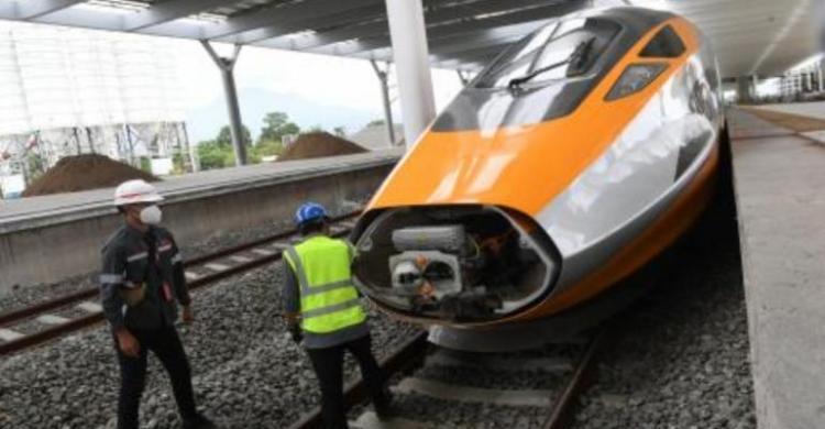 KCIC: Proyek Konstruksi Kereta Cepat Jakarta-Bandung Masuk Tahap Akhir